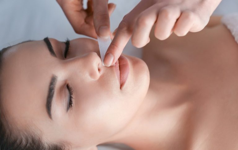 Lip Waxing: How to Wax Your Upper and Lower Lip